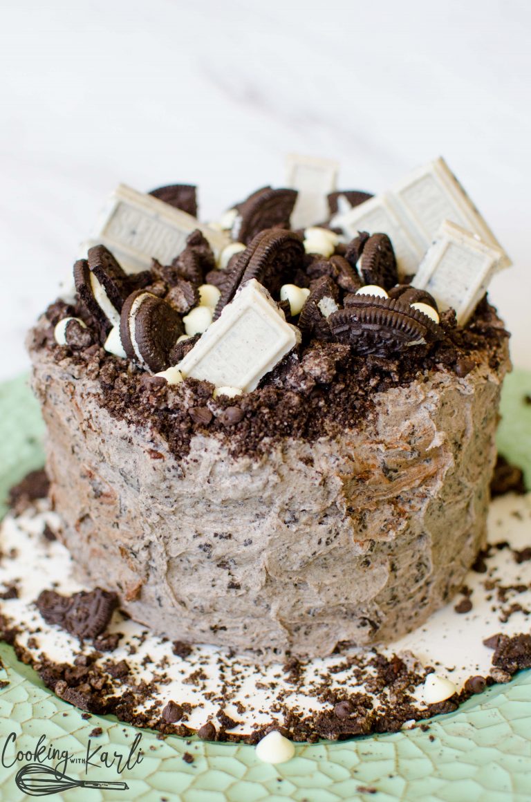 Oreo Cake - Cooking With Karli