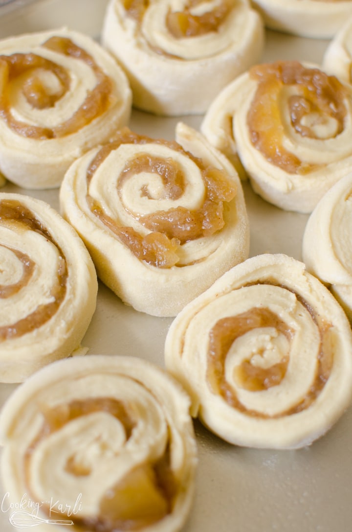 Apple Pie Cinnamon Rolls - Cooking With Karli