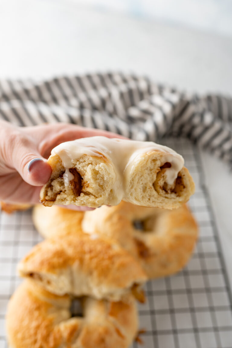Cinnamon Roll Bagels - Cooking With Karli